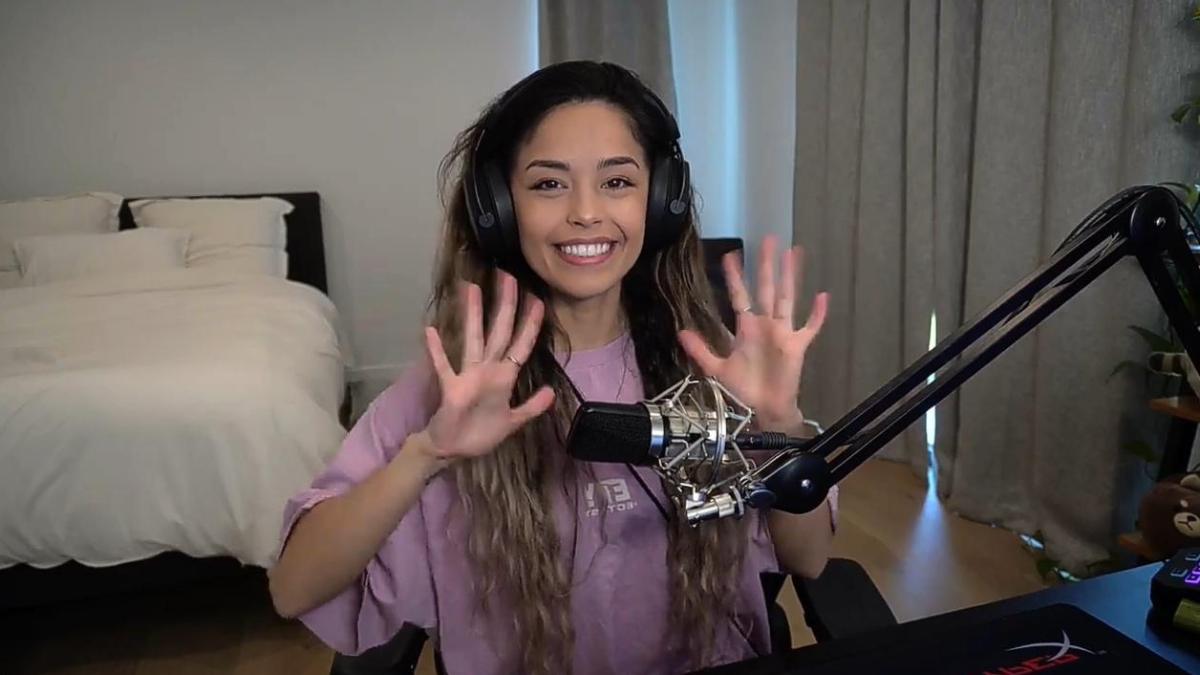 Valkyrae Age, Height, YouTube Career, Merch & Biography